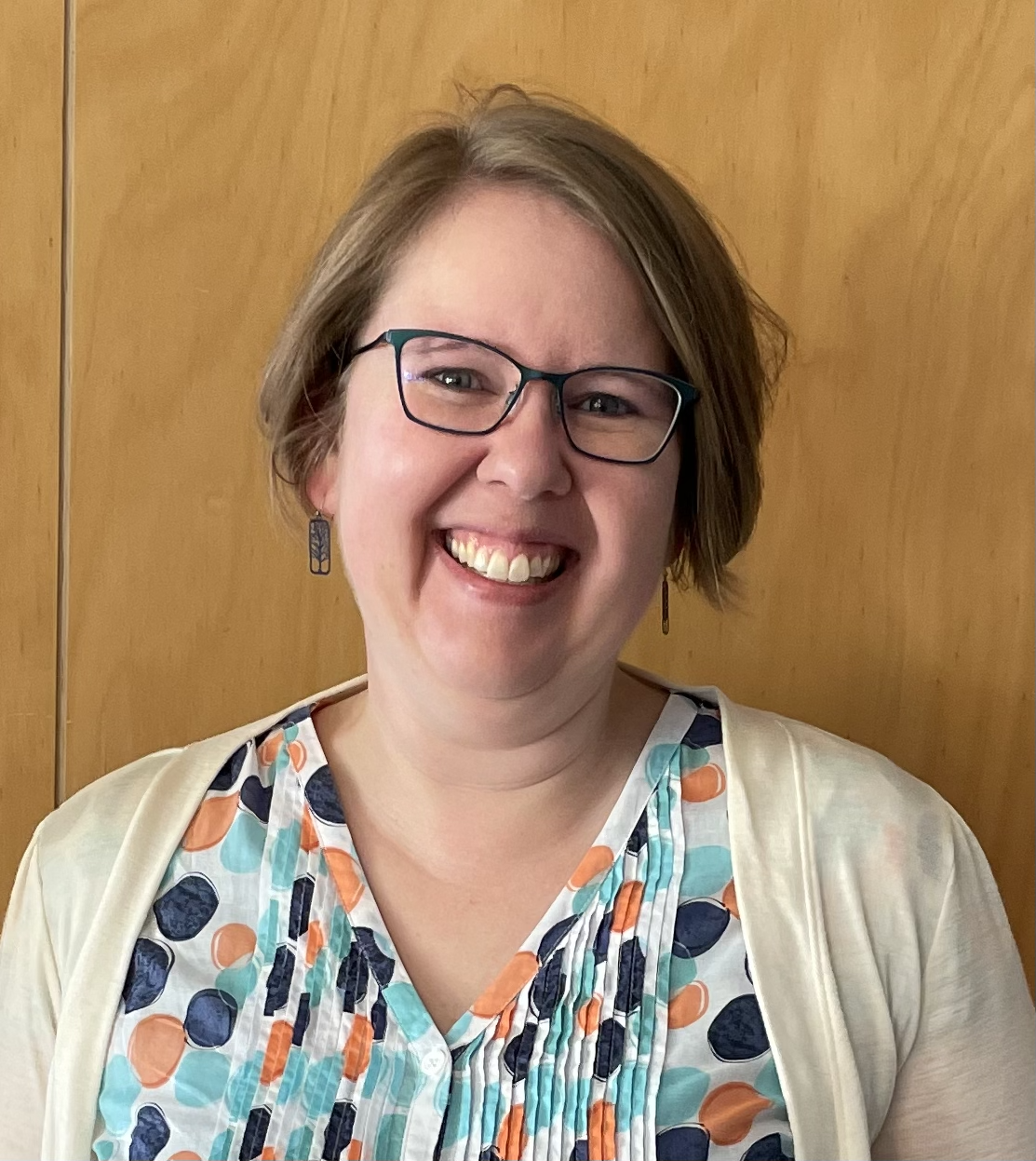 About Ellie – Deeply Formed